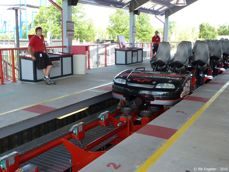 Intimidator Carowinds Seats