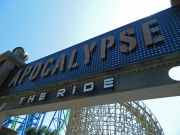 Six Flags Magic Mountain Apocalypse