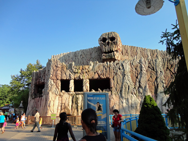 Skull Mountain Six Flags Great Adventure