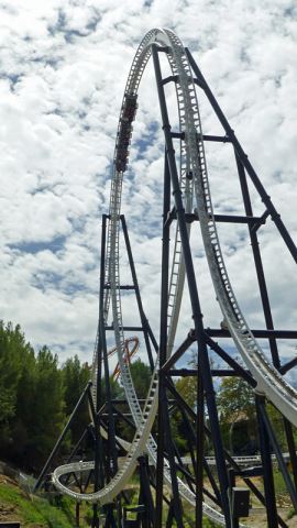 Six Flags Magic Mountain Full Throttle Layout