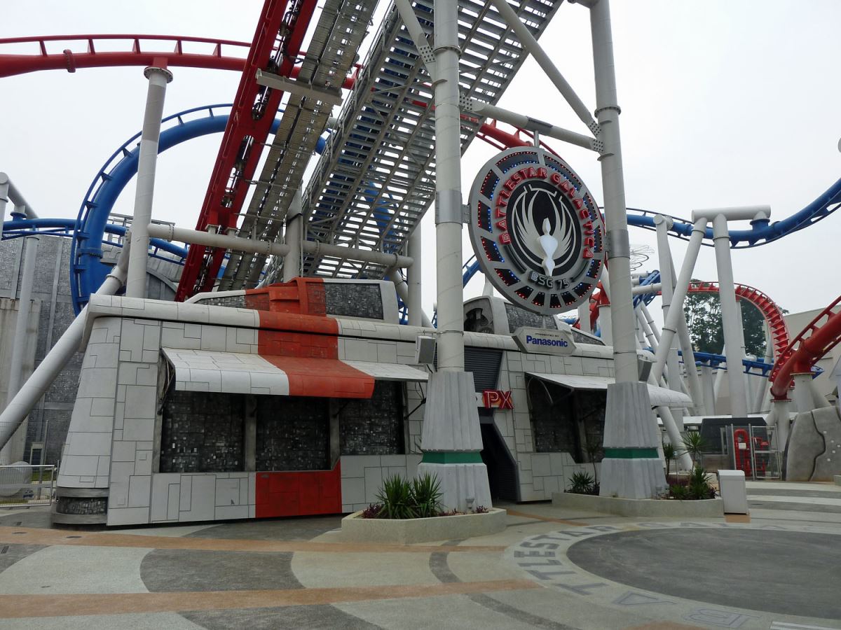 Universal Studio Singapore Roller Coaster