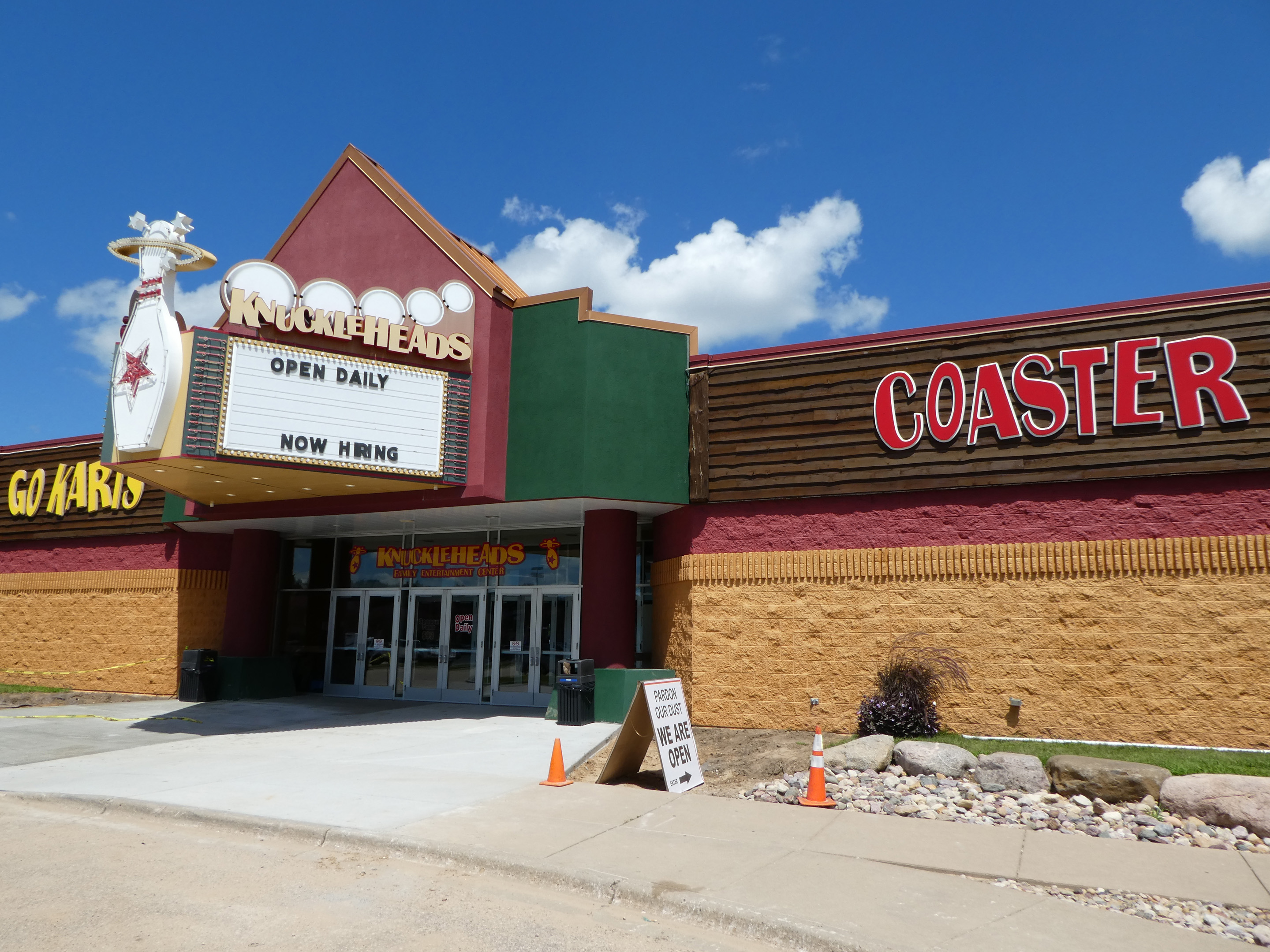 Knuckleheads Wisconsin Dells Knuckleheads Indoor Amusement Park
