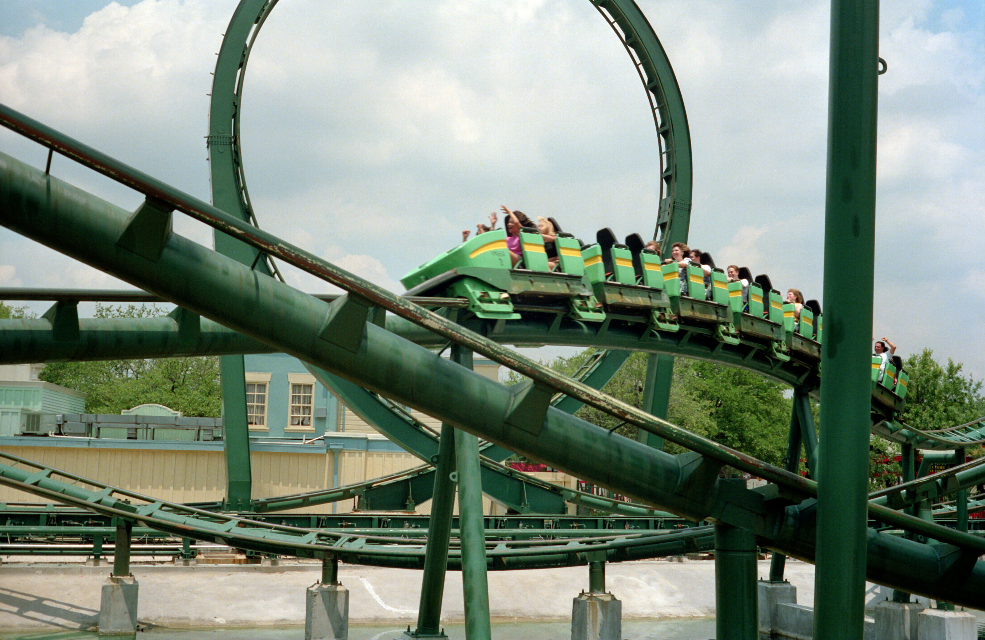 Viper Six Flags Astroworld 8563
