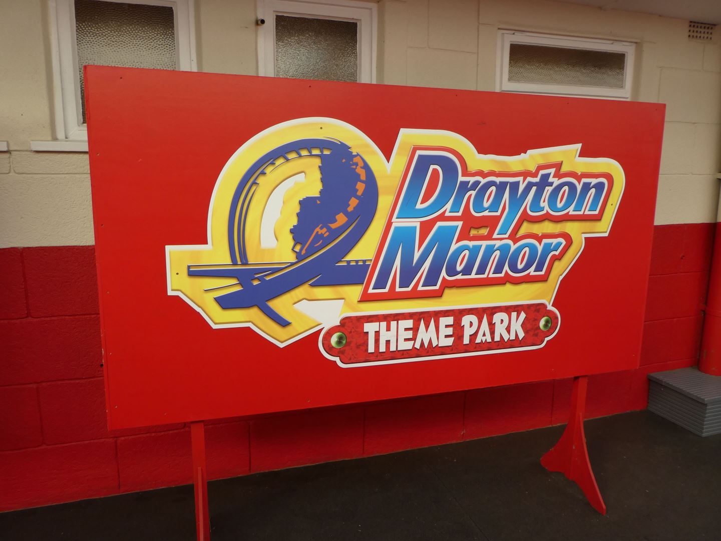 Drayton Manor Logo Drayton Manor New Coaster Construction Update