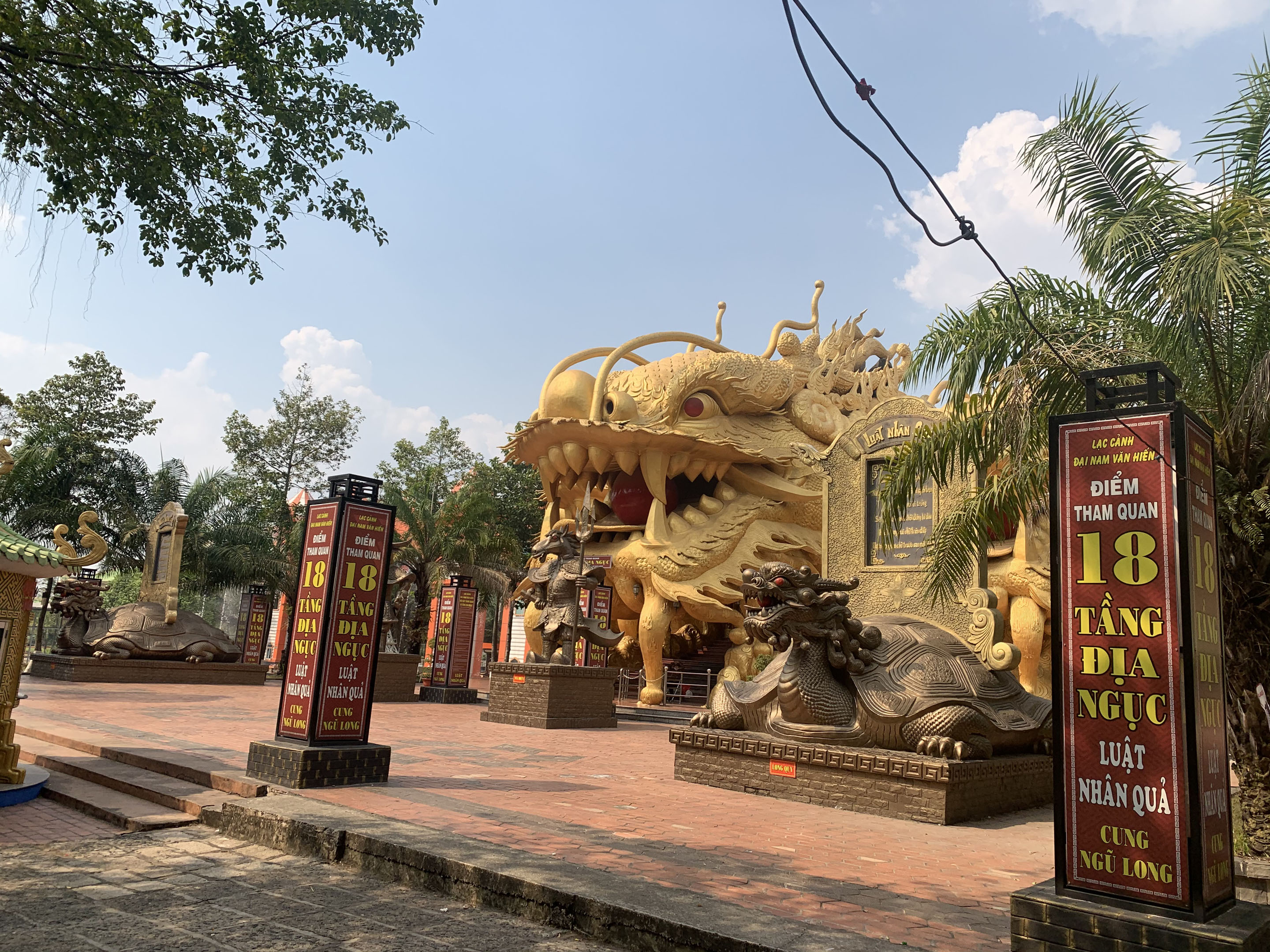 Dai Nam Theme Park