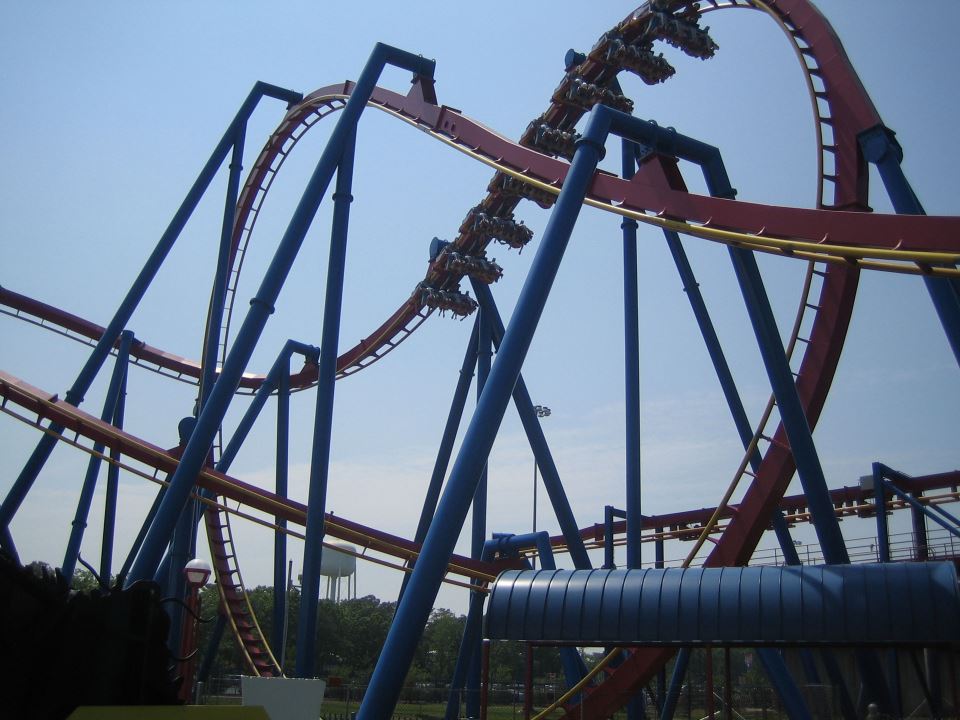 Superman Six Flags Great Adventure Flying Turn | Superman: Ultimate