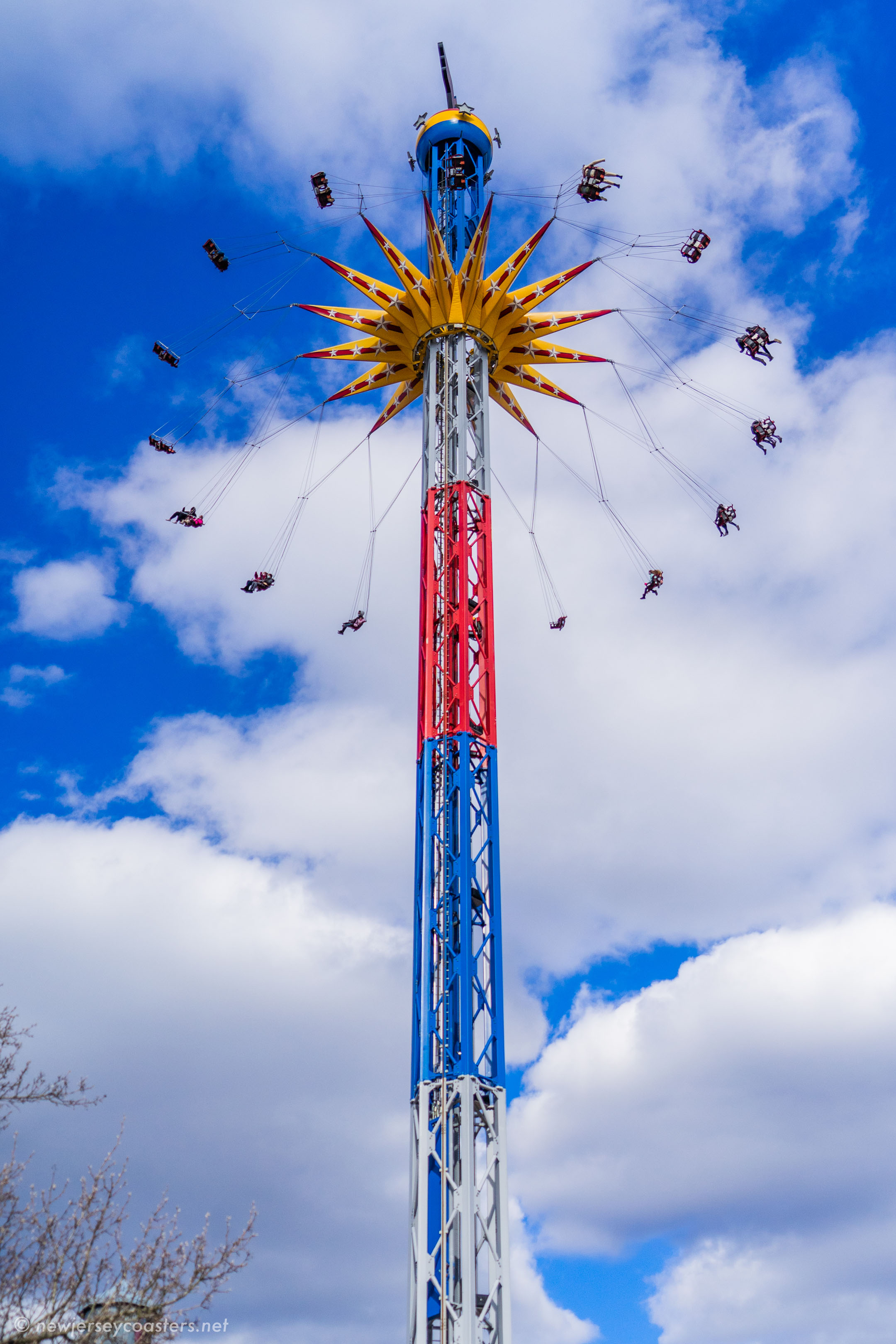 Six Flags America Maryland NewsPlusNotes: Wonder Woman Soars Into Six