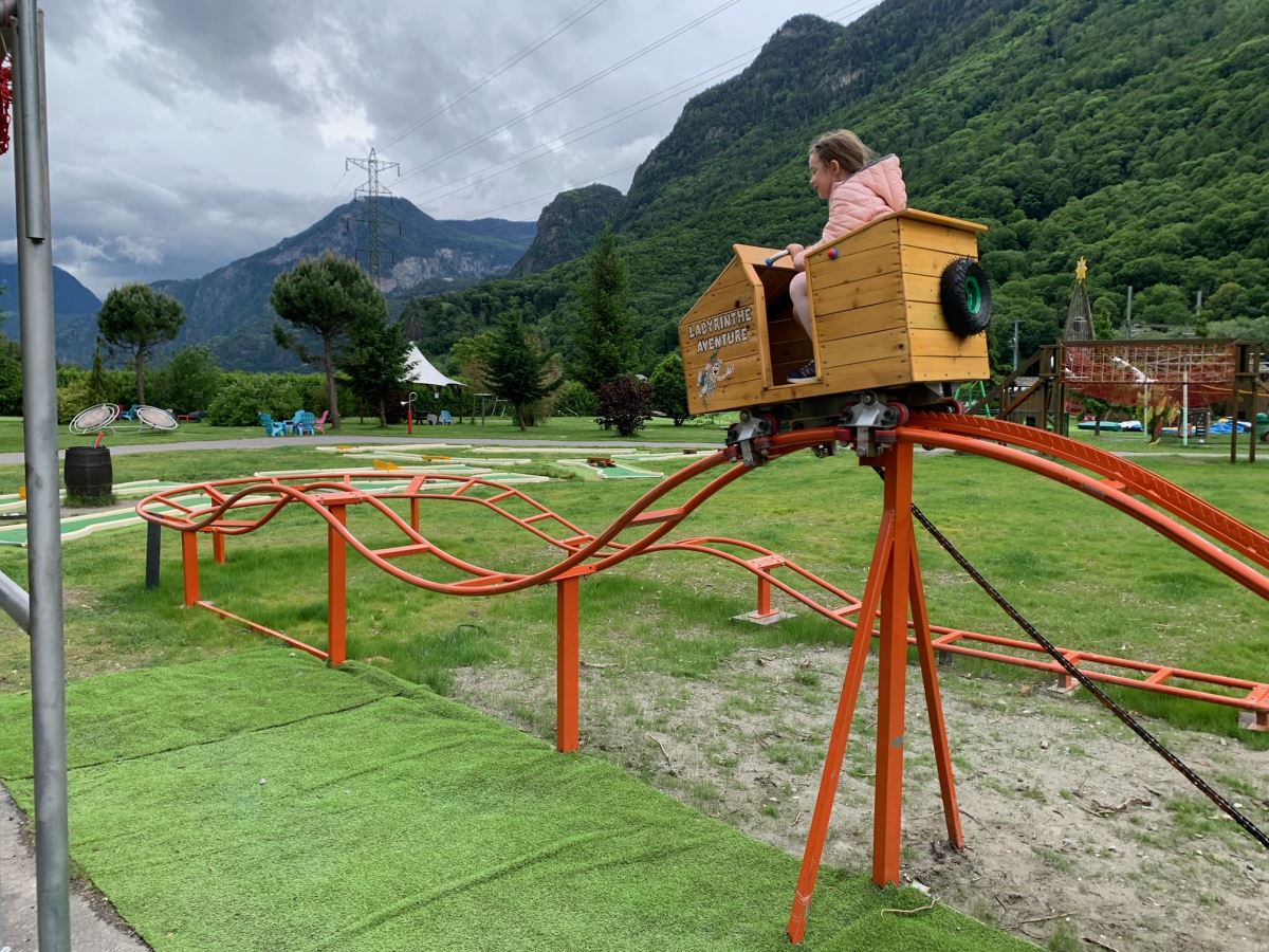 Labyrinthe Aventure 🎢⛳ Labyrinthe Aventure Evionnaz | Parc De