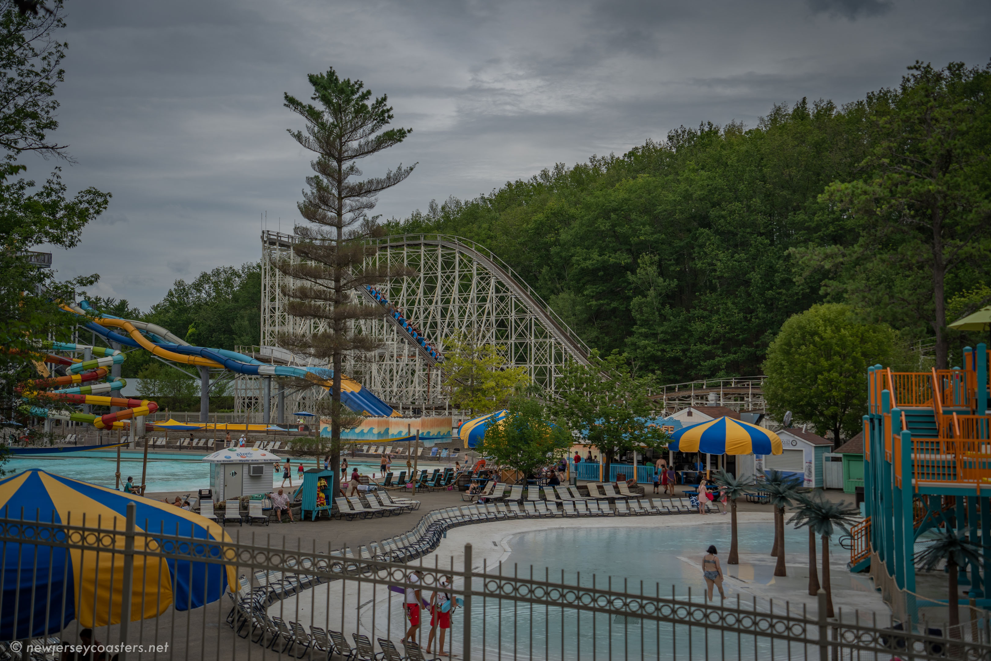 Great Escape Lake George Fly High At Over 50 MPH On Six Flags Newest